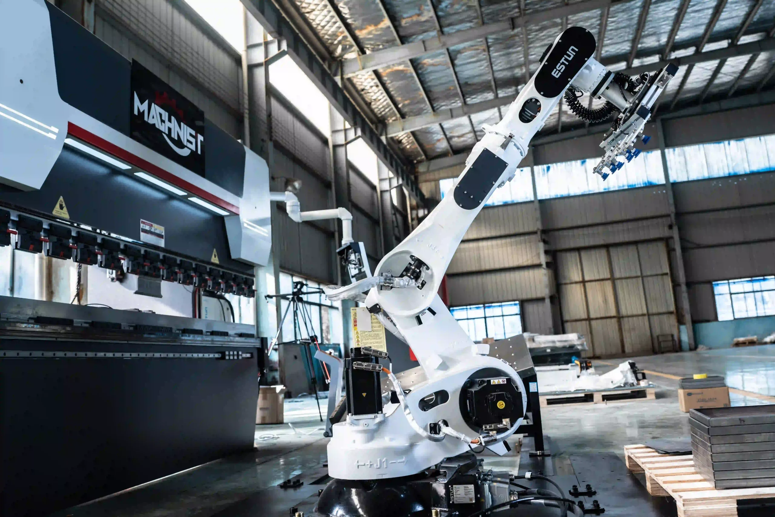 Robotic Press Brake: Smarter Sheet Metal Bending for Modern Workshops ...